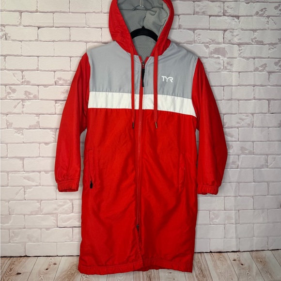 TYR | Jackets & Coats | Tyr Mens Alliance Podium Parka | Poshmark